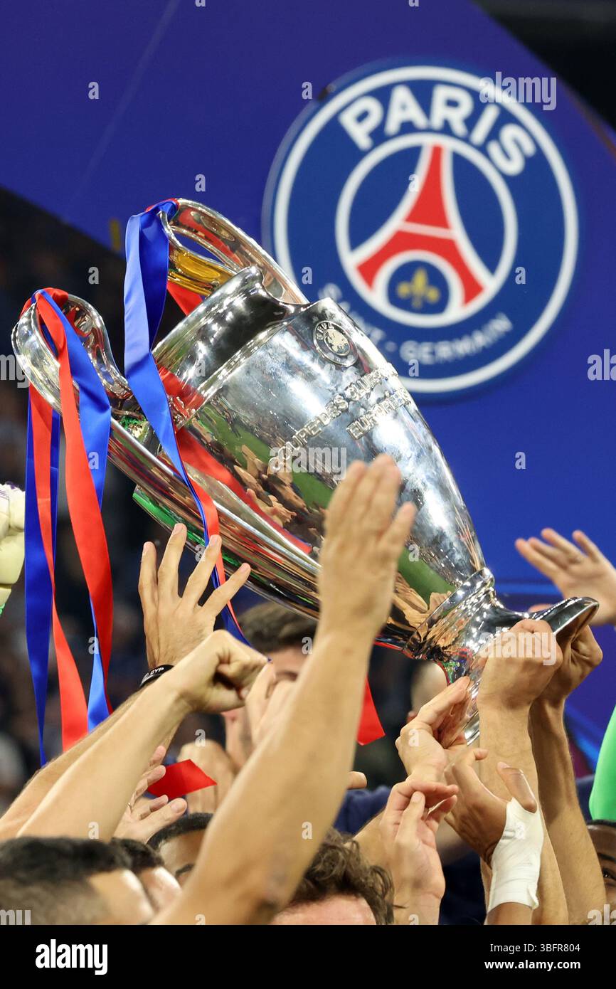 Munich, Germany May 31, 2025: PSG players lift the cup in award cerimony in 2024-2025 UEFA ...