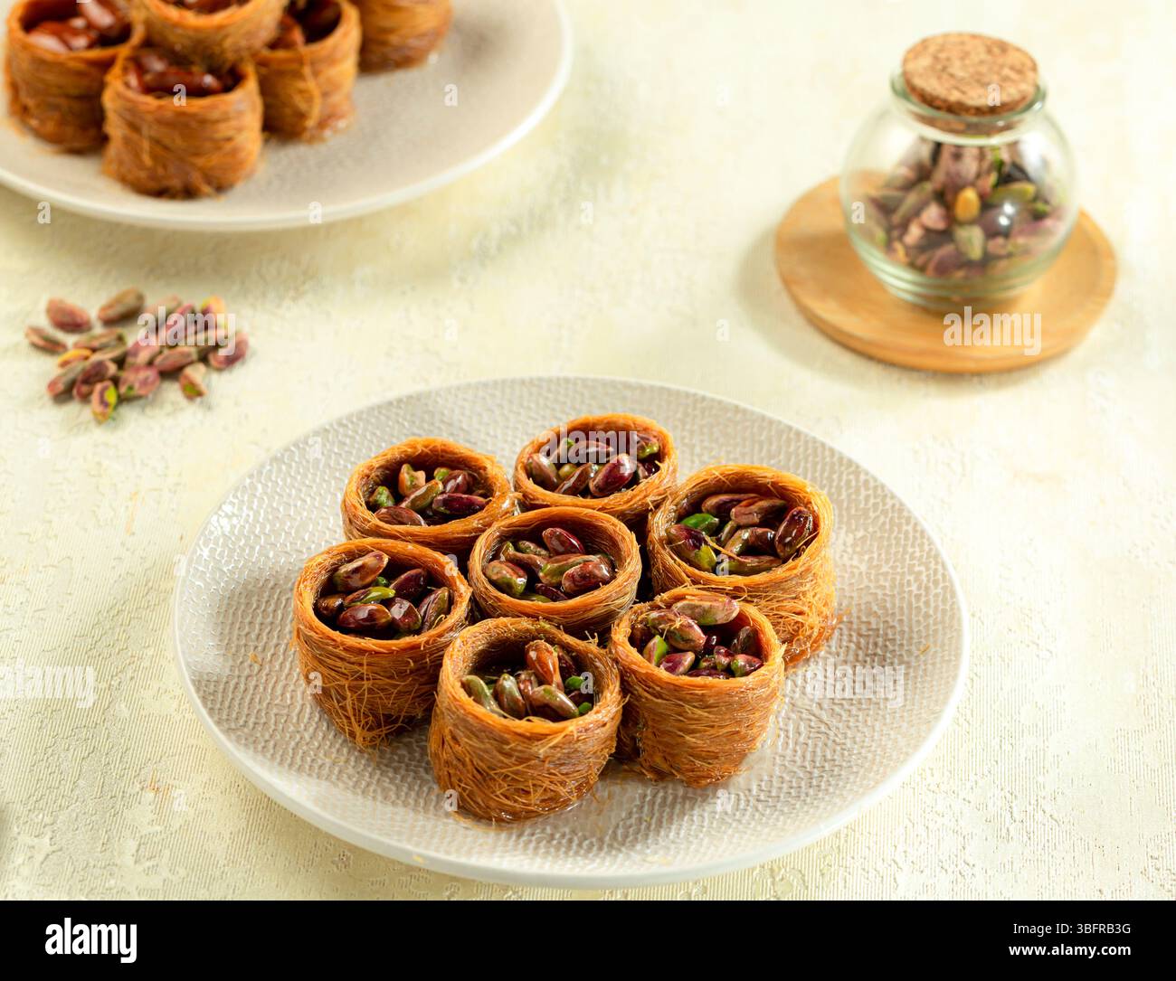 Arabic sweets hi-res stock photography and images - Alamy
