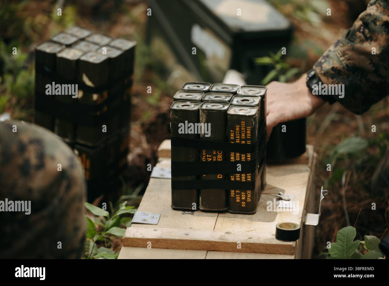 Tnt blocks hi-res stock photography and images - Alamy