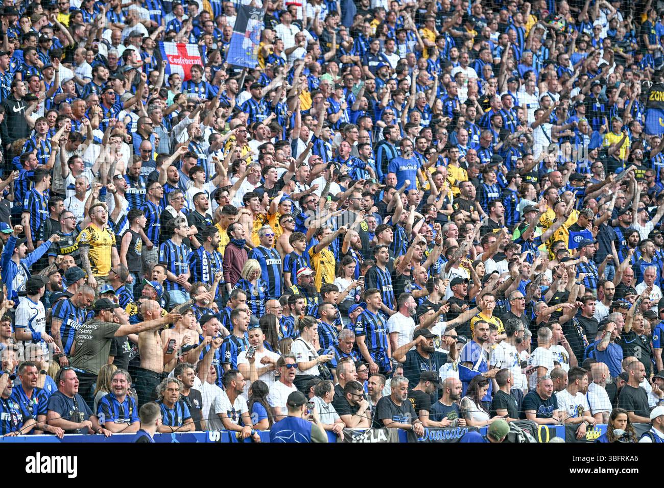 Monaco Di Baviera, Germany. 31st May, 2025. Fans of Inter seen during ...