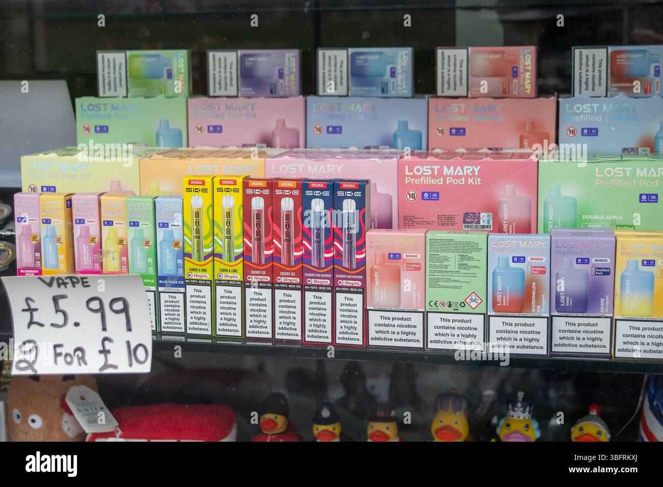 Windsor, Berkshire, UK. 3rd June, 2025. Vapes for sale in a shop window ...
