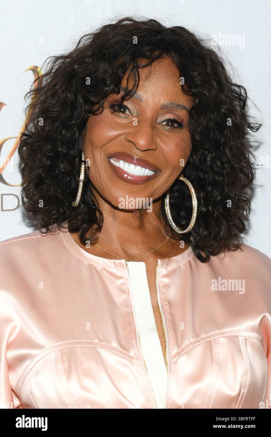Pauletta Washington attends The Fourth Annual Black Women on Broadway ...