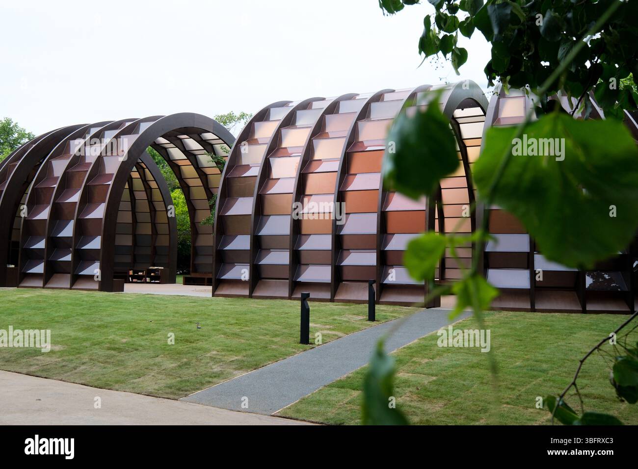 Serpentine, Hyde Park, London, UK. 3rd Jun 2025. Press preview ...