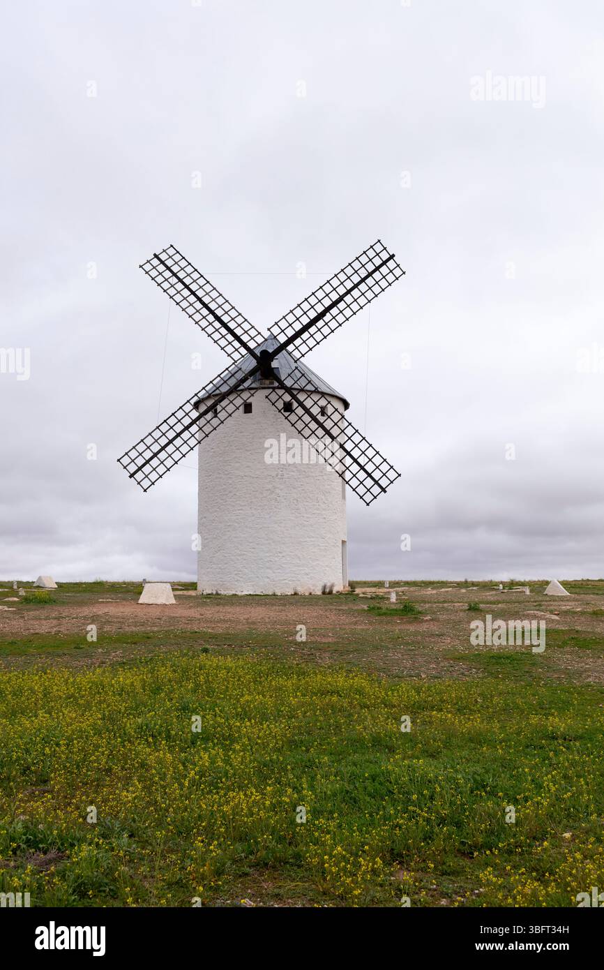 White windmill in campo hi-res stock photography and images - Alamy