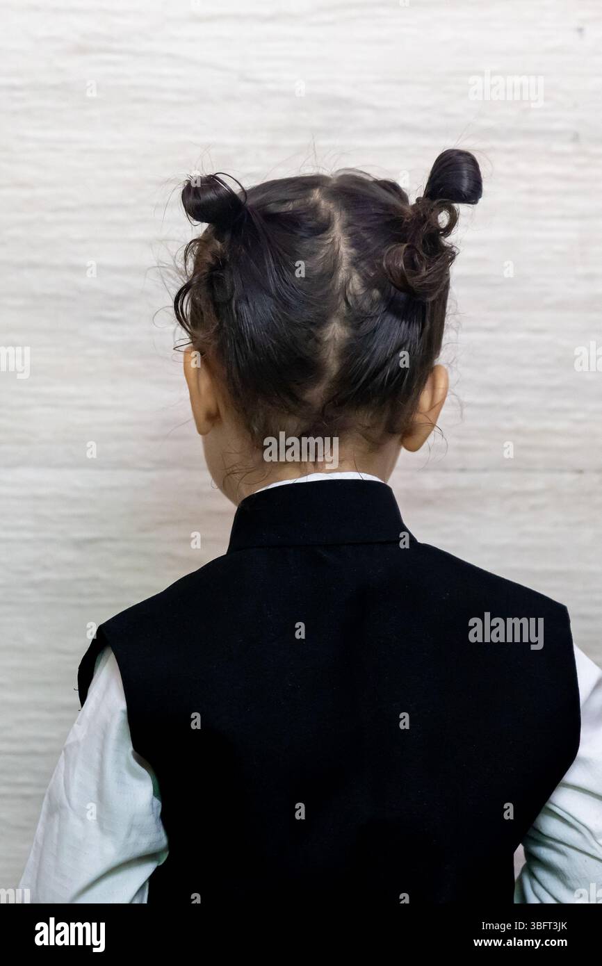 Child making hairstyle styling hi-res stock photography and images - Alamy