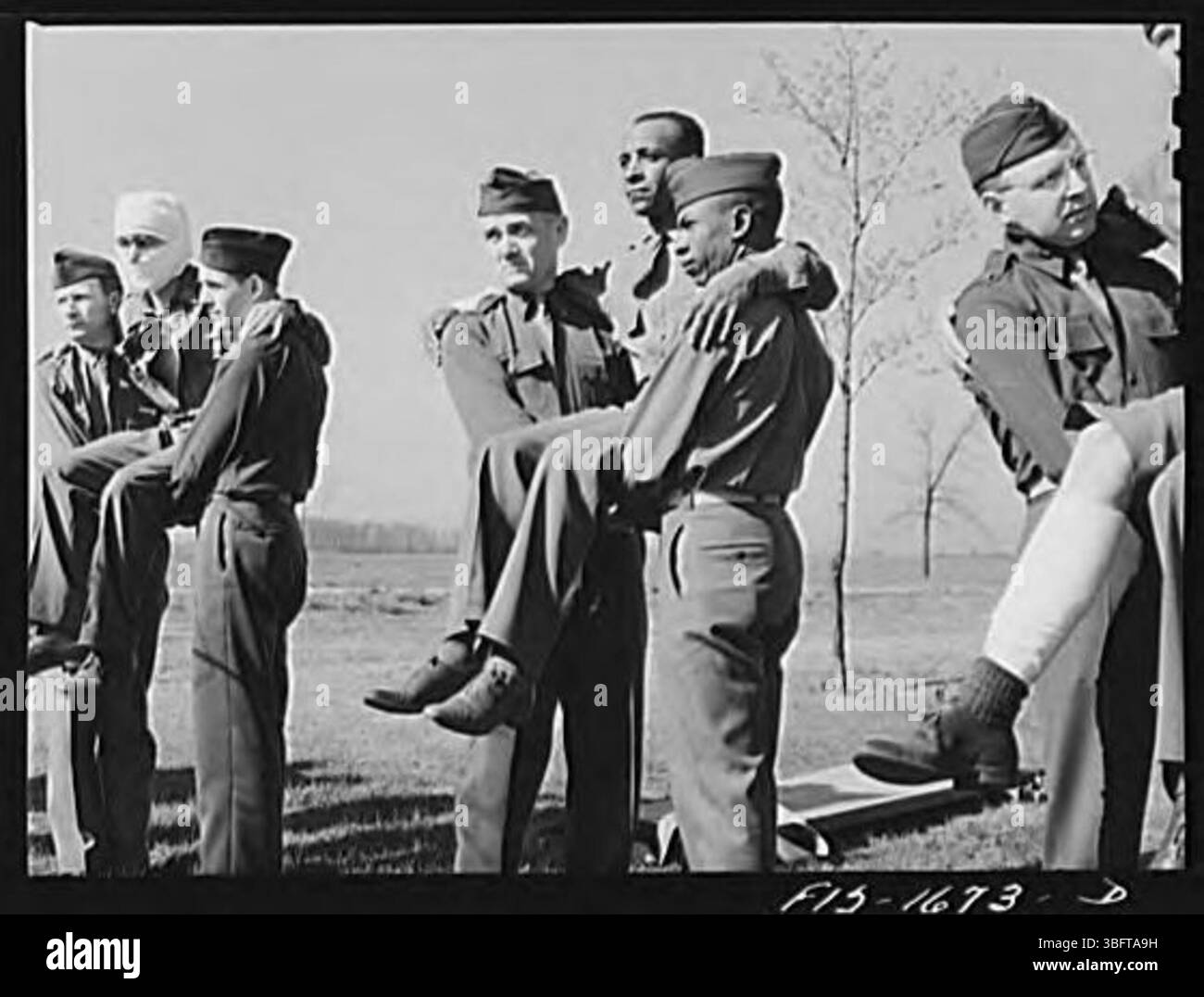 A first aid class at the U.S. Army Chaplain School at Fort Benjamin ...