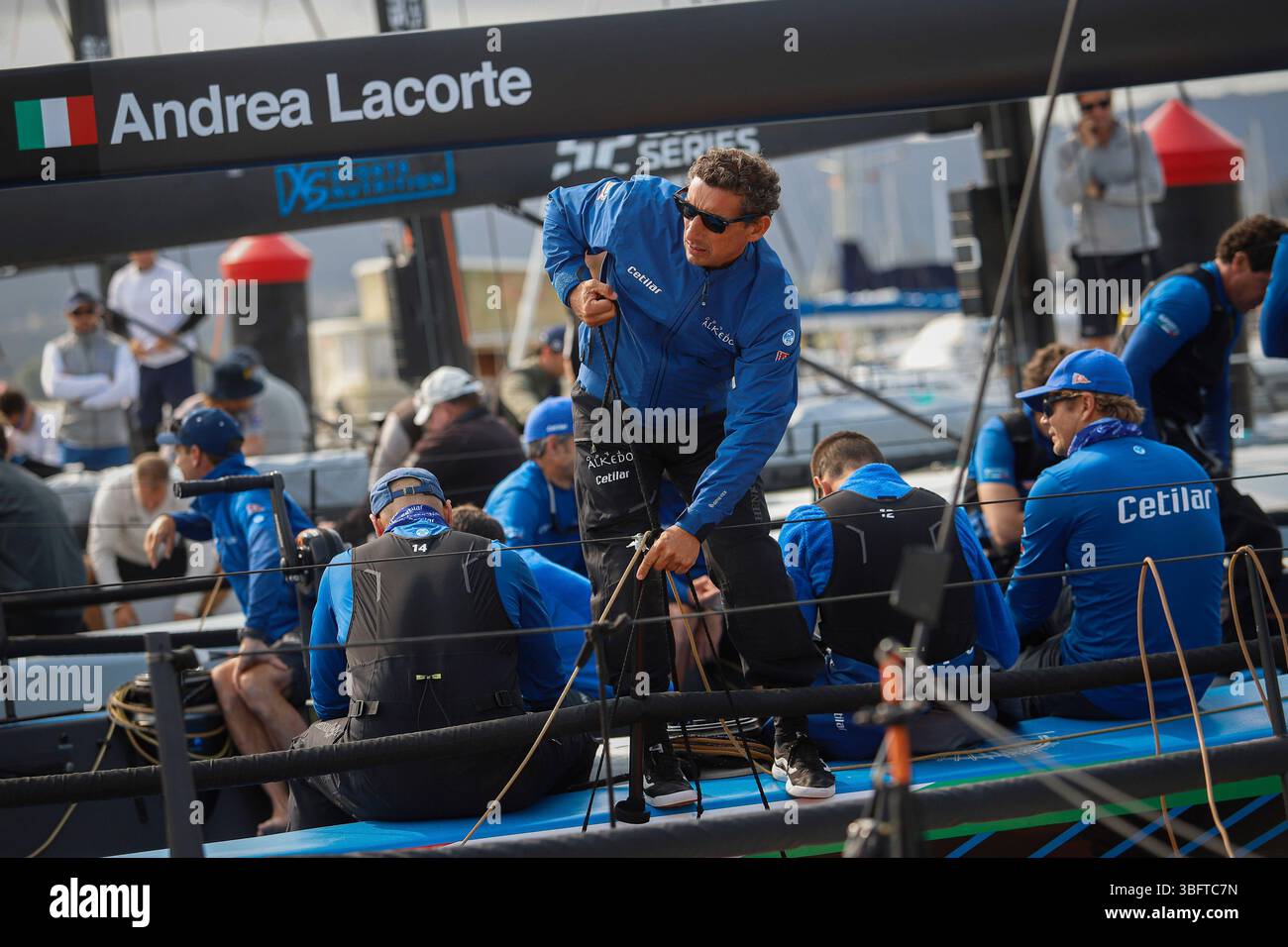 A team prepares for competition during the first day of the 52 Super ...