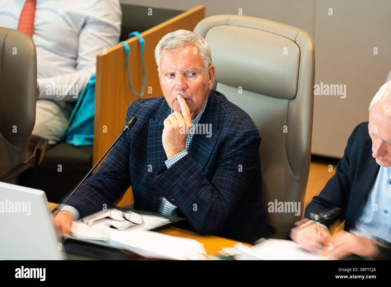 Alain Courtois , president of the council MR at the conseil Communal ...