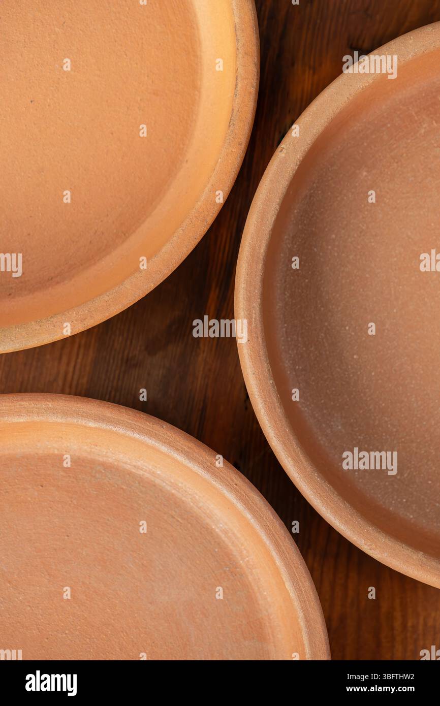 Matte ceramic pot hi-res stock photography and images - Alamy