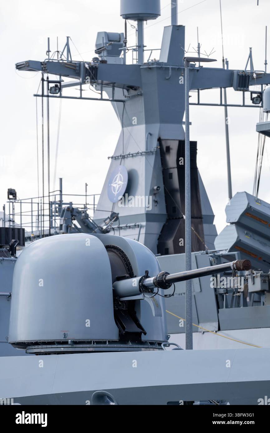 Rostock, Germany. 03rd June, 2025. View of the on-board gun OTO Melara ...