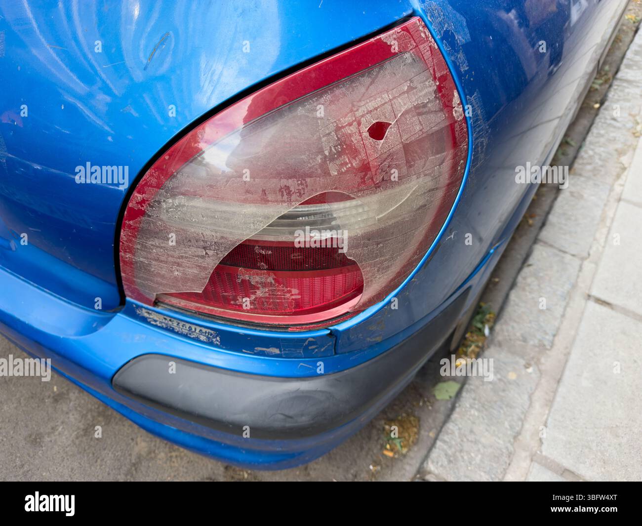 Closeup rear lamp broken car hi-res stock photography and images - Alamy