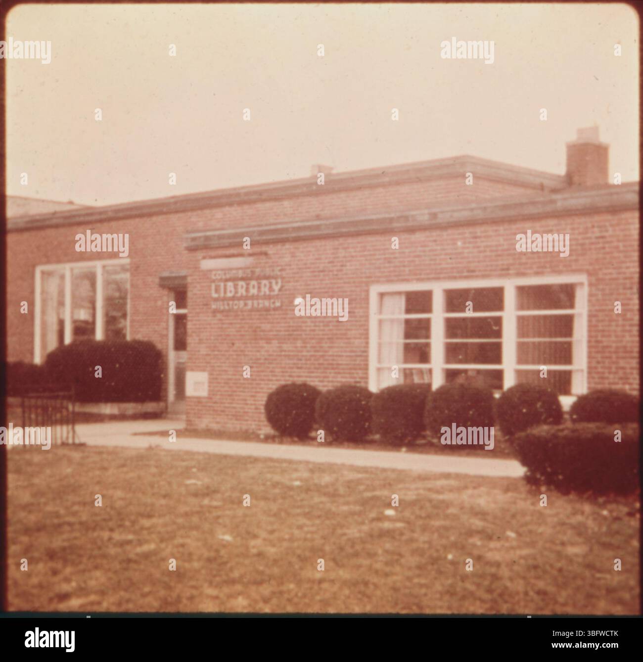 Images of the Hilltop Branch Library after its 1981 renovation show ...