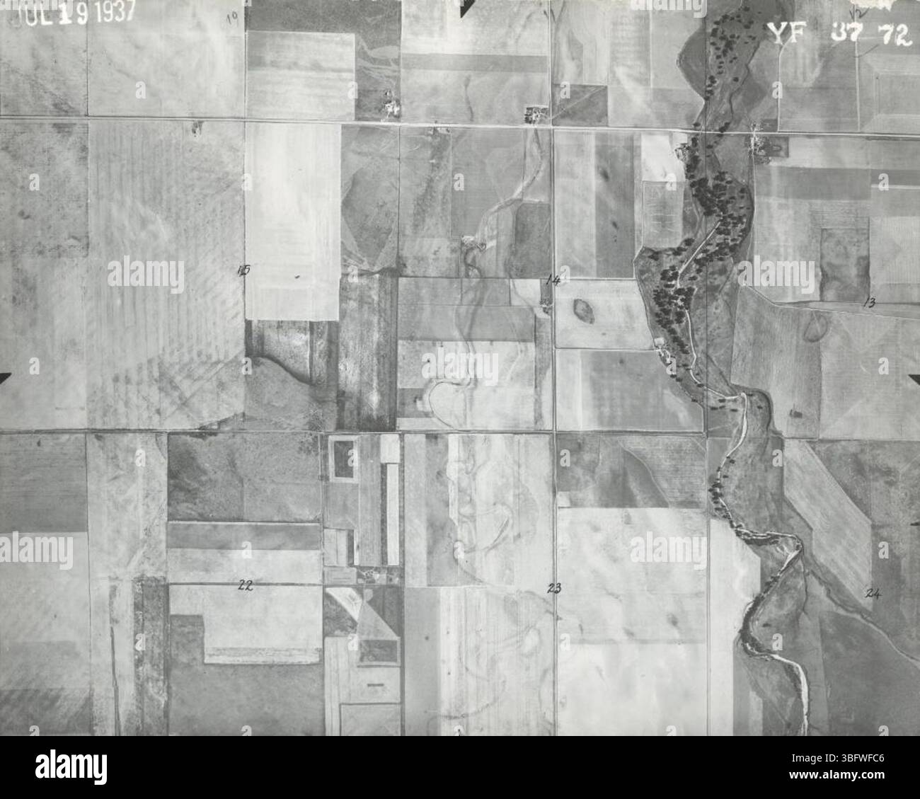 The YF 37-72 map (13715), from 1937, is a 1:20,000 scale topographic ...