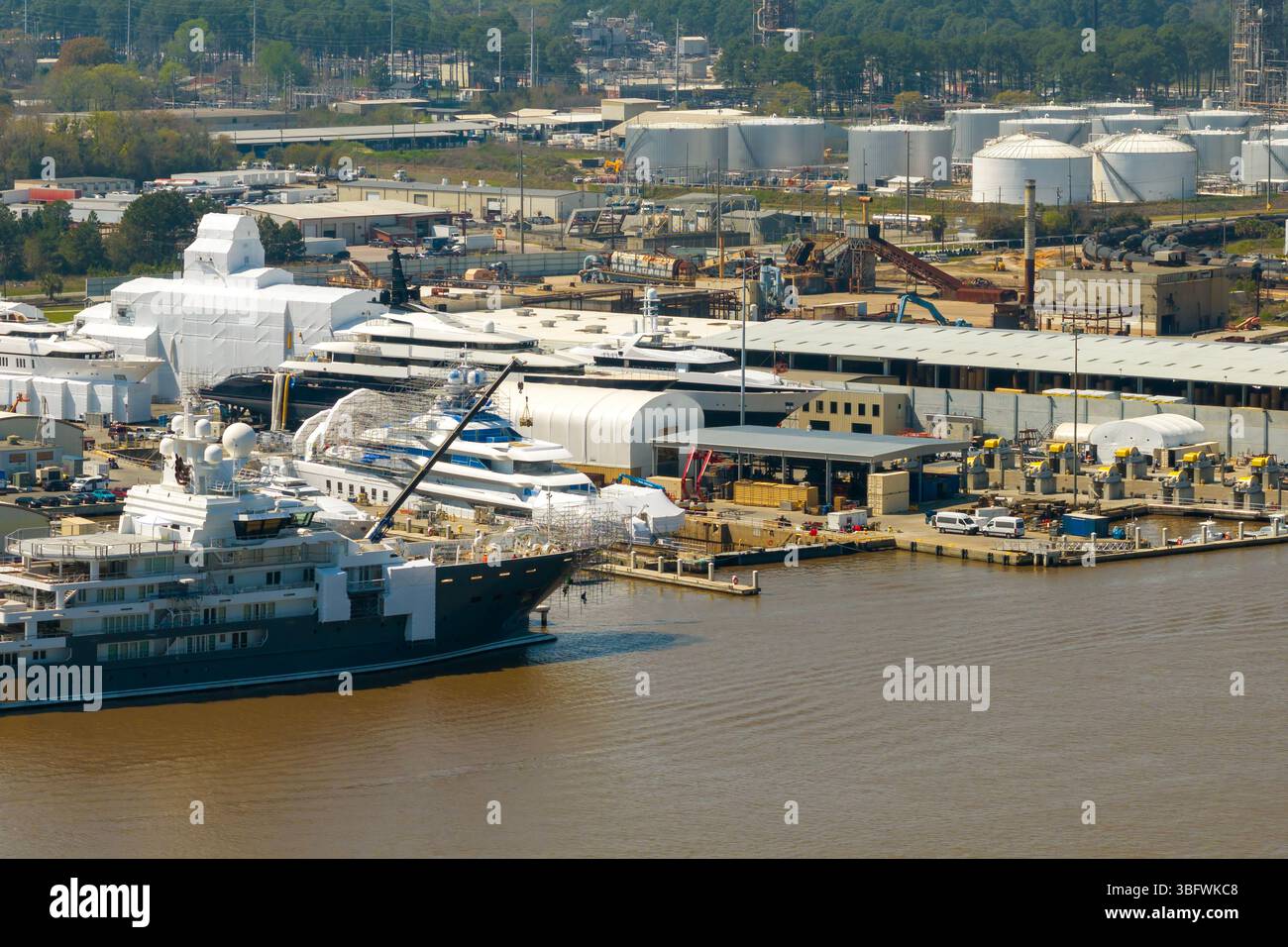 Construction of luxury yachts in shipyard in Savannah, Georgia ...
