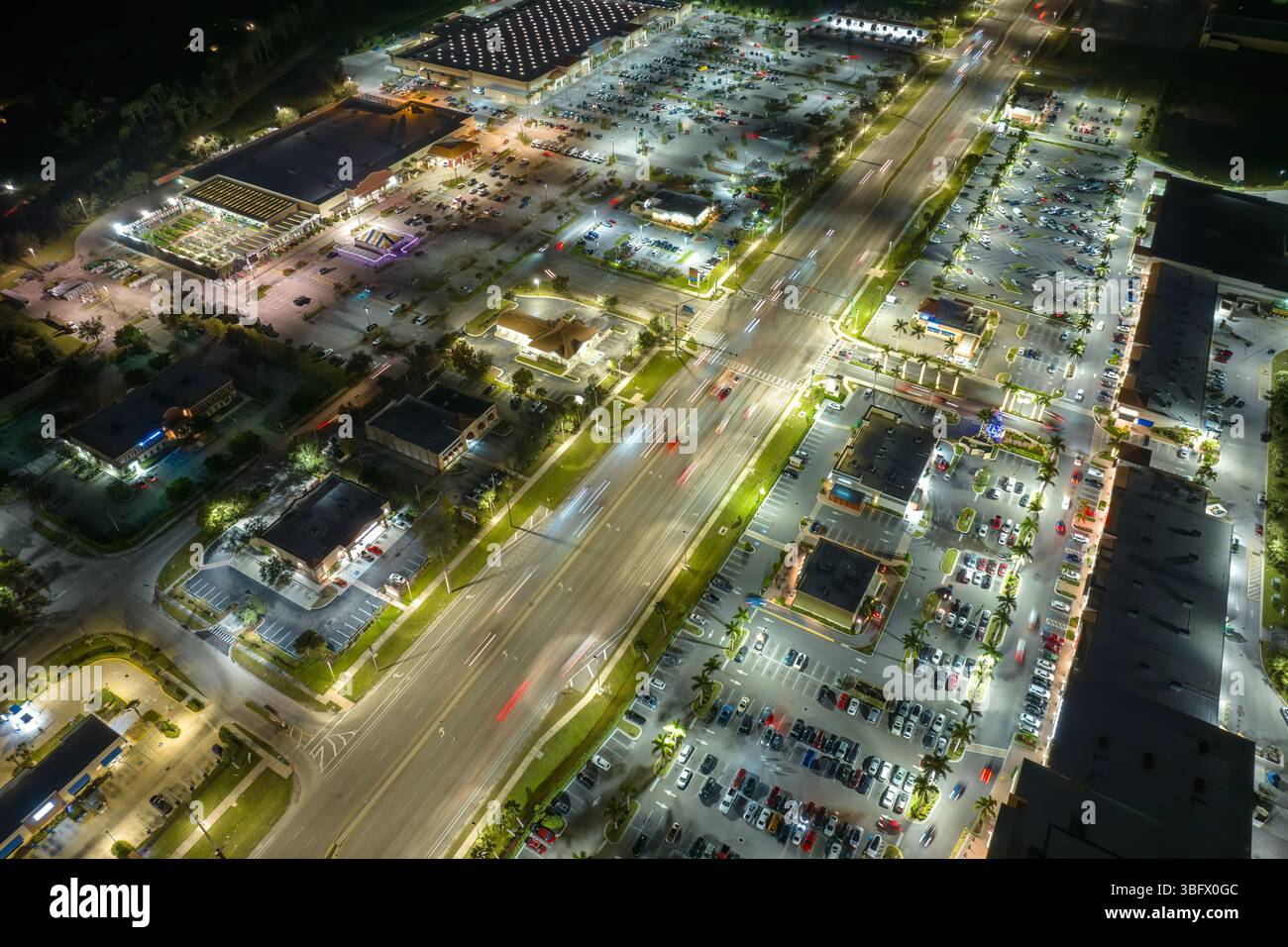 Strip mall plaza in port hi-res stock photography and images - Alamy