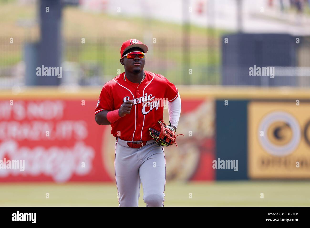 Chattanooga Lookouts right fielder Hector Rodríguez (11) in action ...