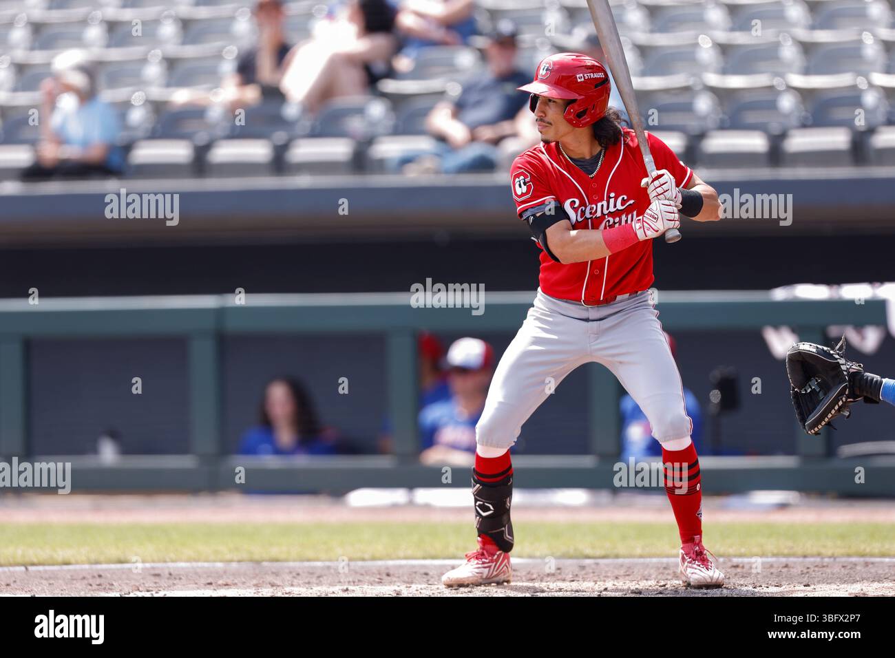Chattanooga Lookouts shortstop Edwin Arroyo (4) at bat against the ...