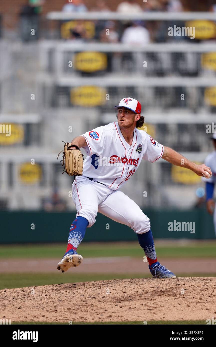 Knoxville Smokies relief pitcher Mitchell Tyranski (29) in action ...