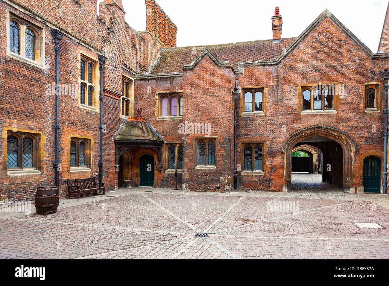 Hampton Court, United Kingdom - May 9, 2011 : The Hampton Court Palace ...