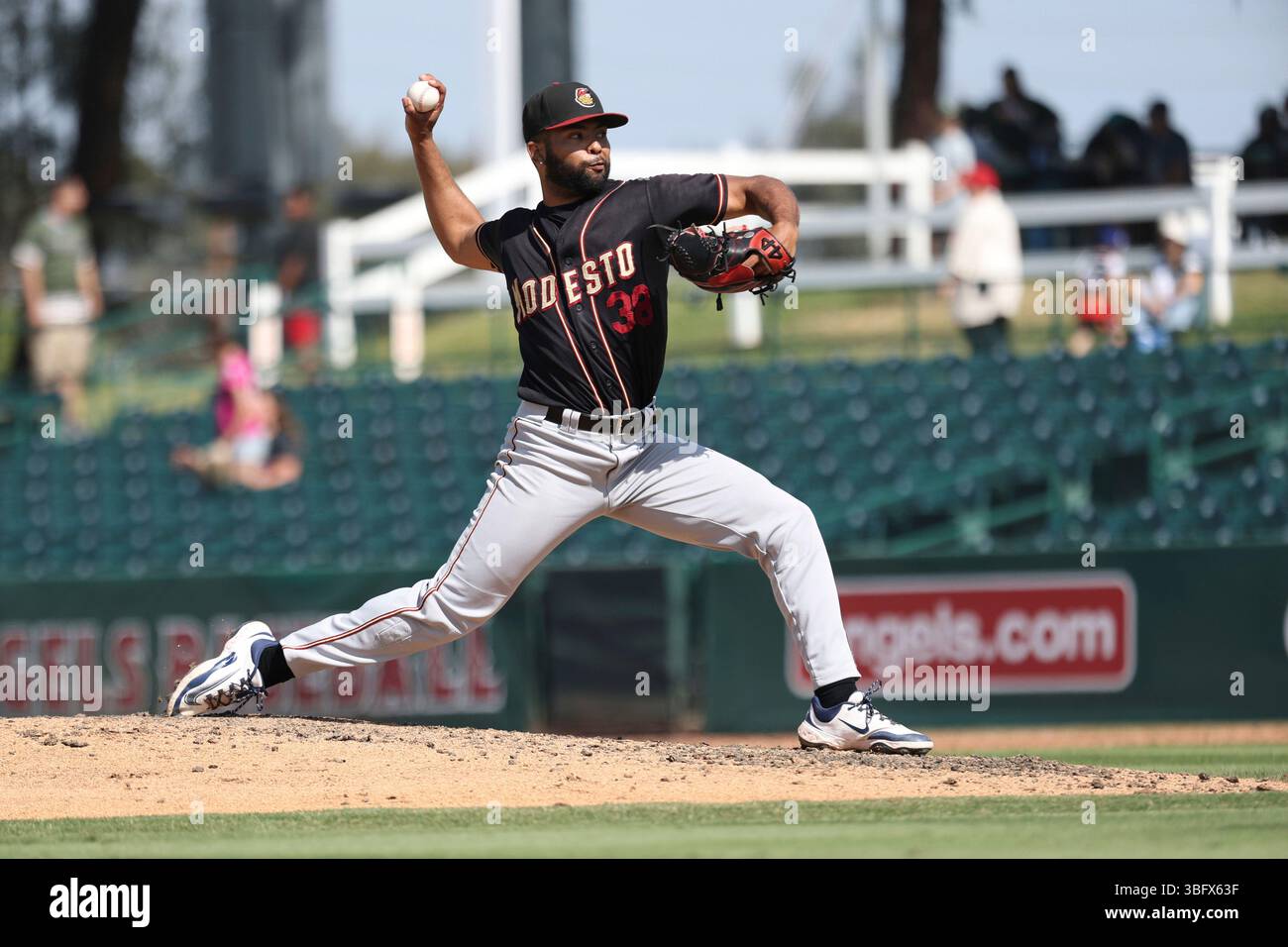 Pedro Da Costa Lemos (38) of the Modesto Nuts pitches against the ...