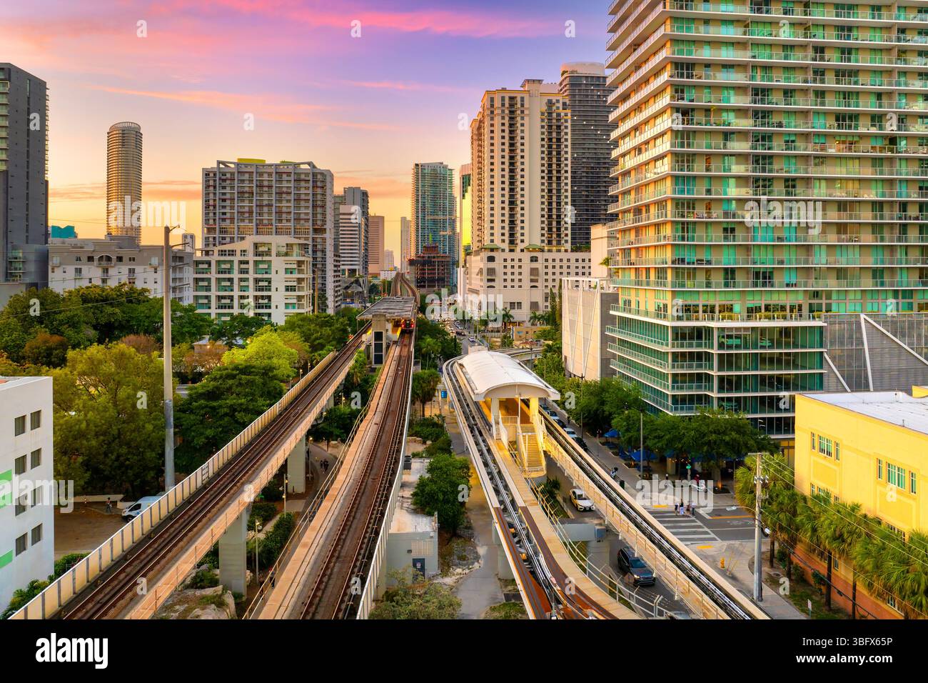 Urban railroad for public transit lines stretches across Miami Brickell ...