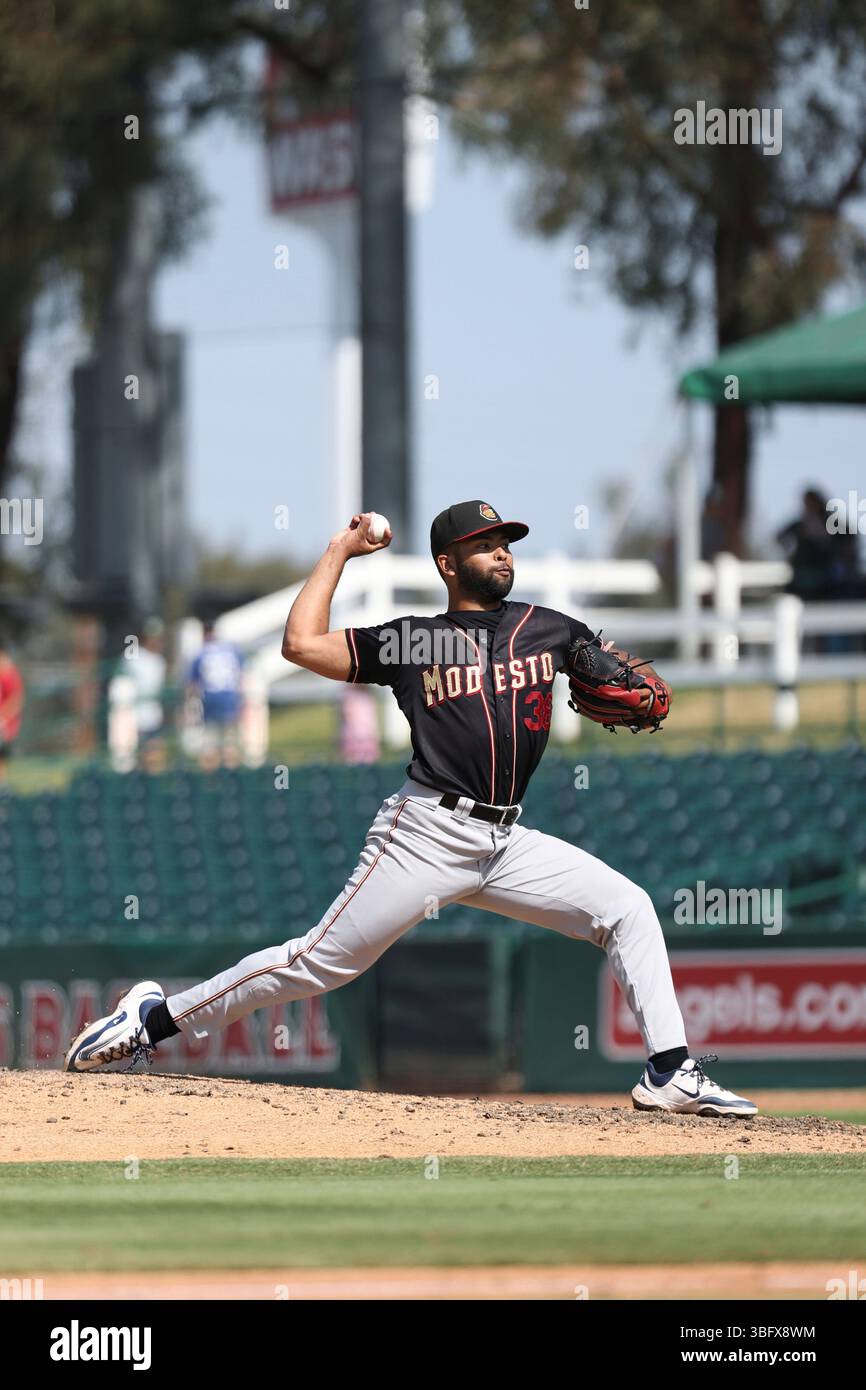 Pedro Da Costa Lemos (38) of the Modesto Nuts pitches against the ...