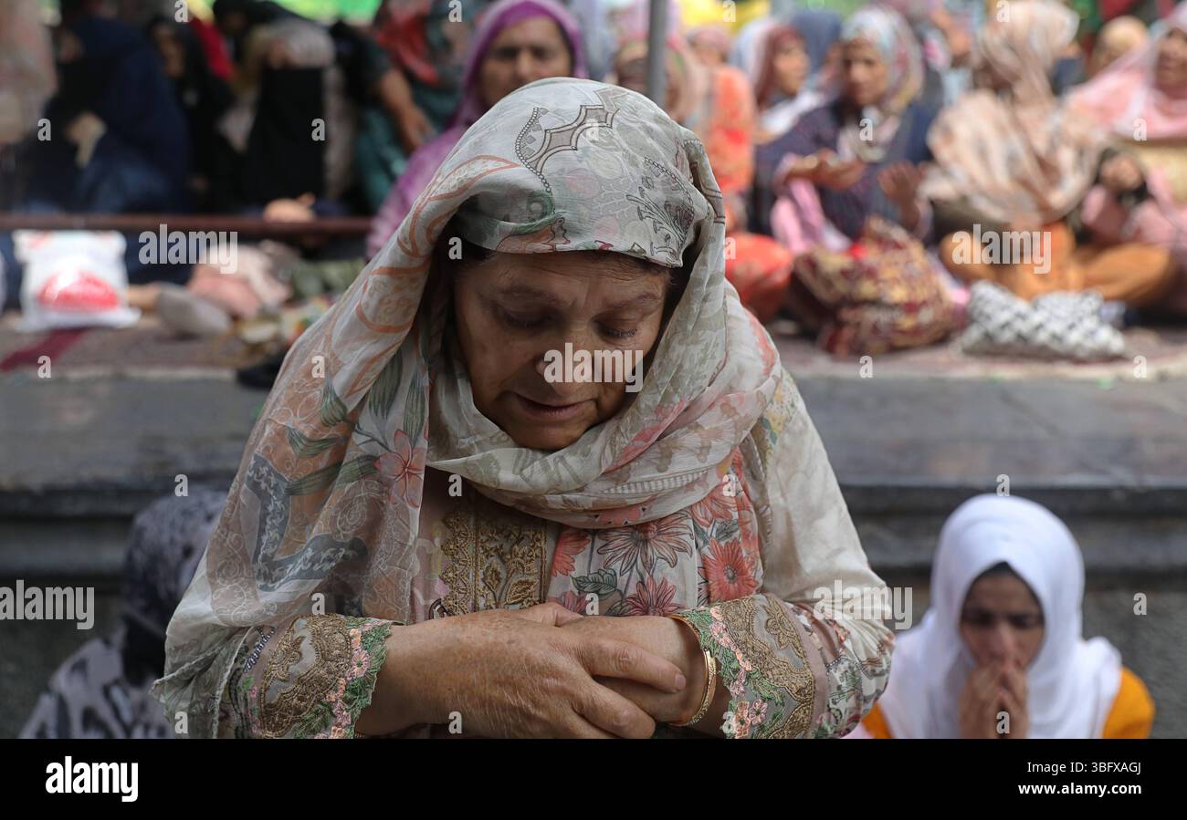 Death anniversary of Mir Syed Ali Hamdani, in Srinagar, India Indian ...