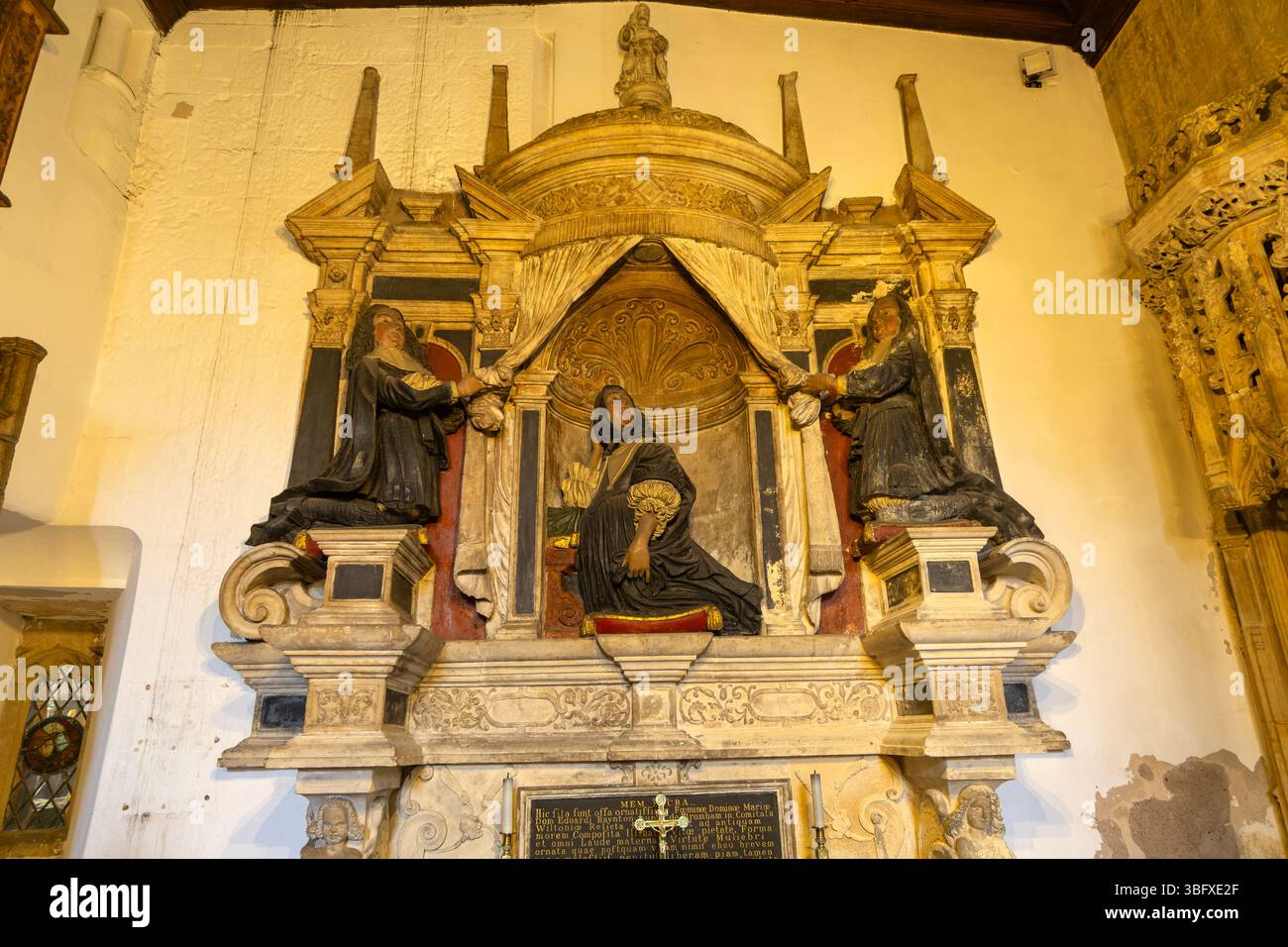 Memorial monument tomb Dame Mary Baynton died 1677 and two sons, Church ...