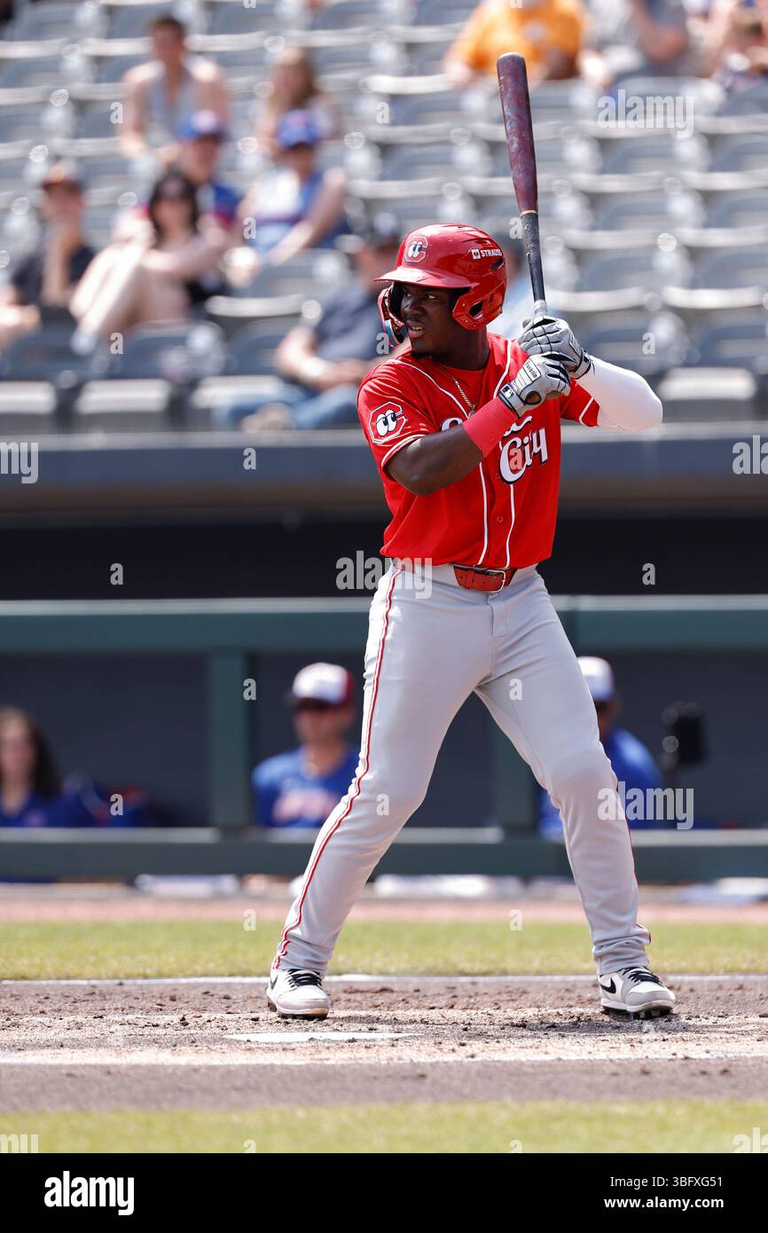 Chattanooga Lookouts right fielder Hector Rodríguez (11) at bat against ...