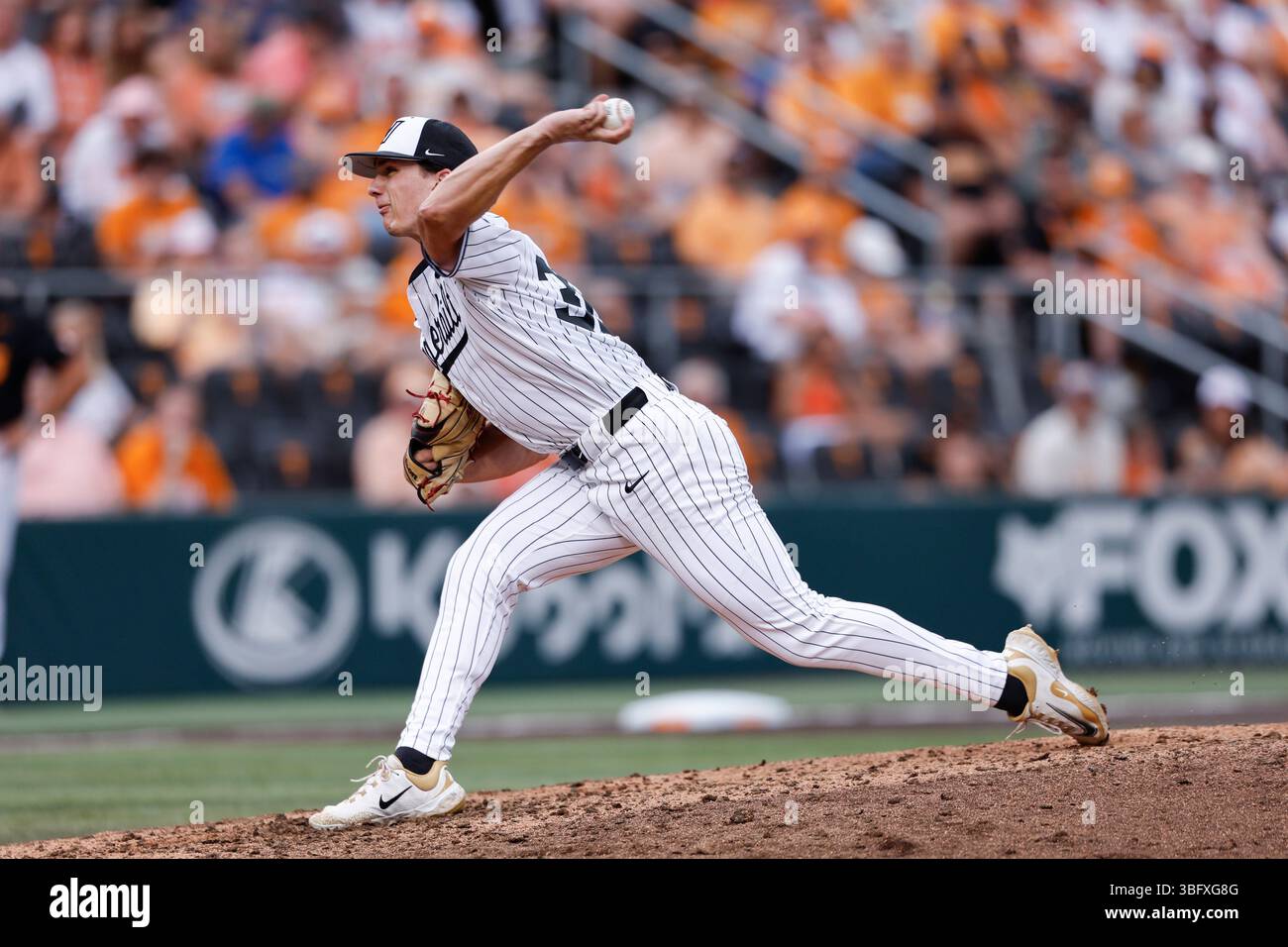 Vanderbilt Commodores relief pitcher Levi Huesman (36) in action ...