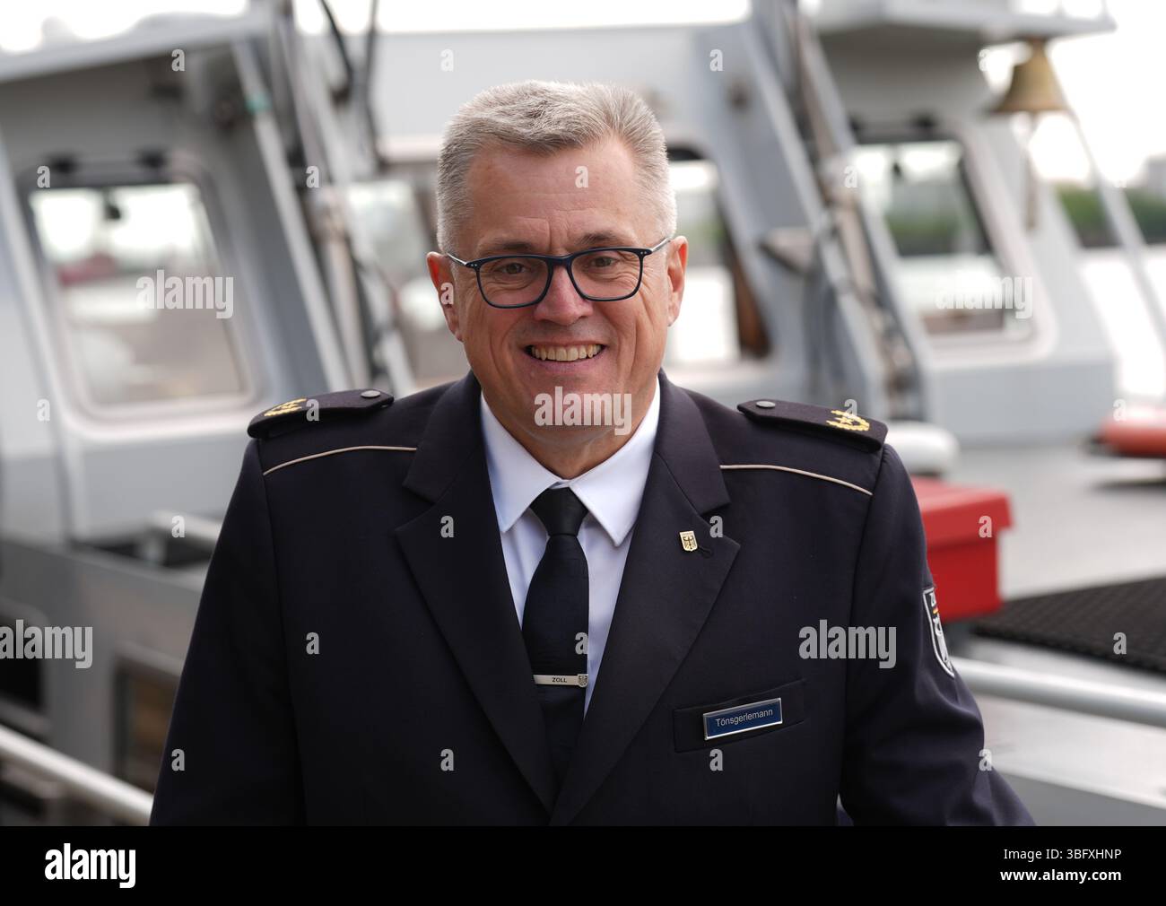 Hamburg, Germany. 03rd June, 2025. Markus Tönsgerlemann, Customs ...