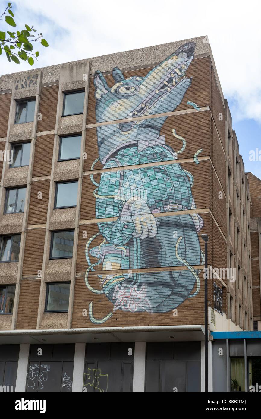 Modern Style facade of Edward Everard printworks building now the ...