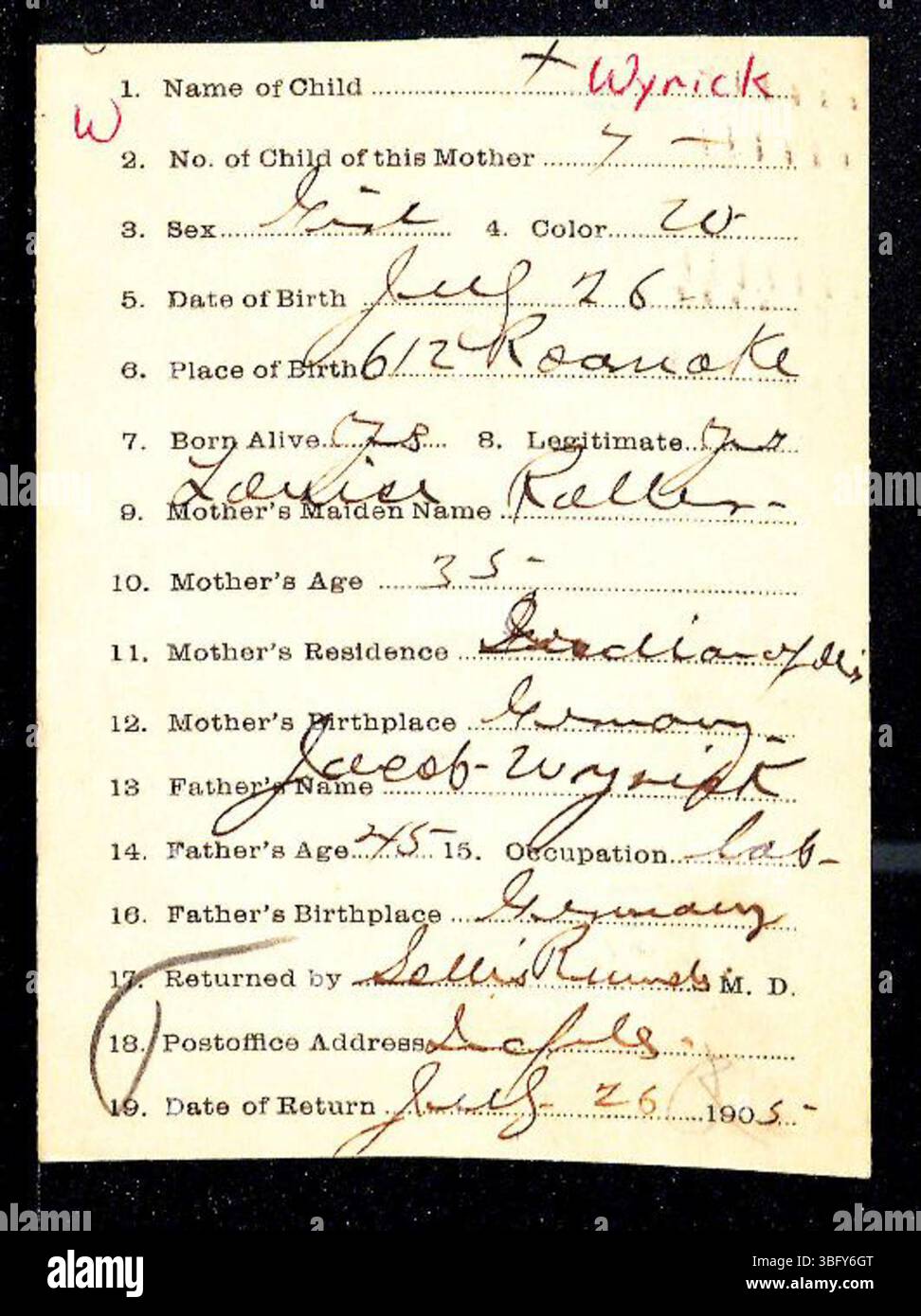 This document contains birth returns filed between 1882 and 1907 in ...
