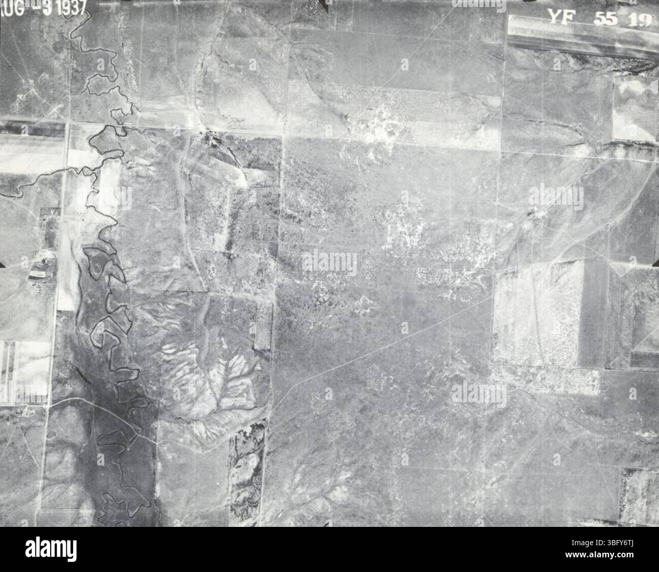 YF 55-19 is a 1:20,000 scale map, missing author information, showing ...