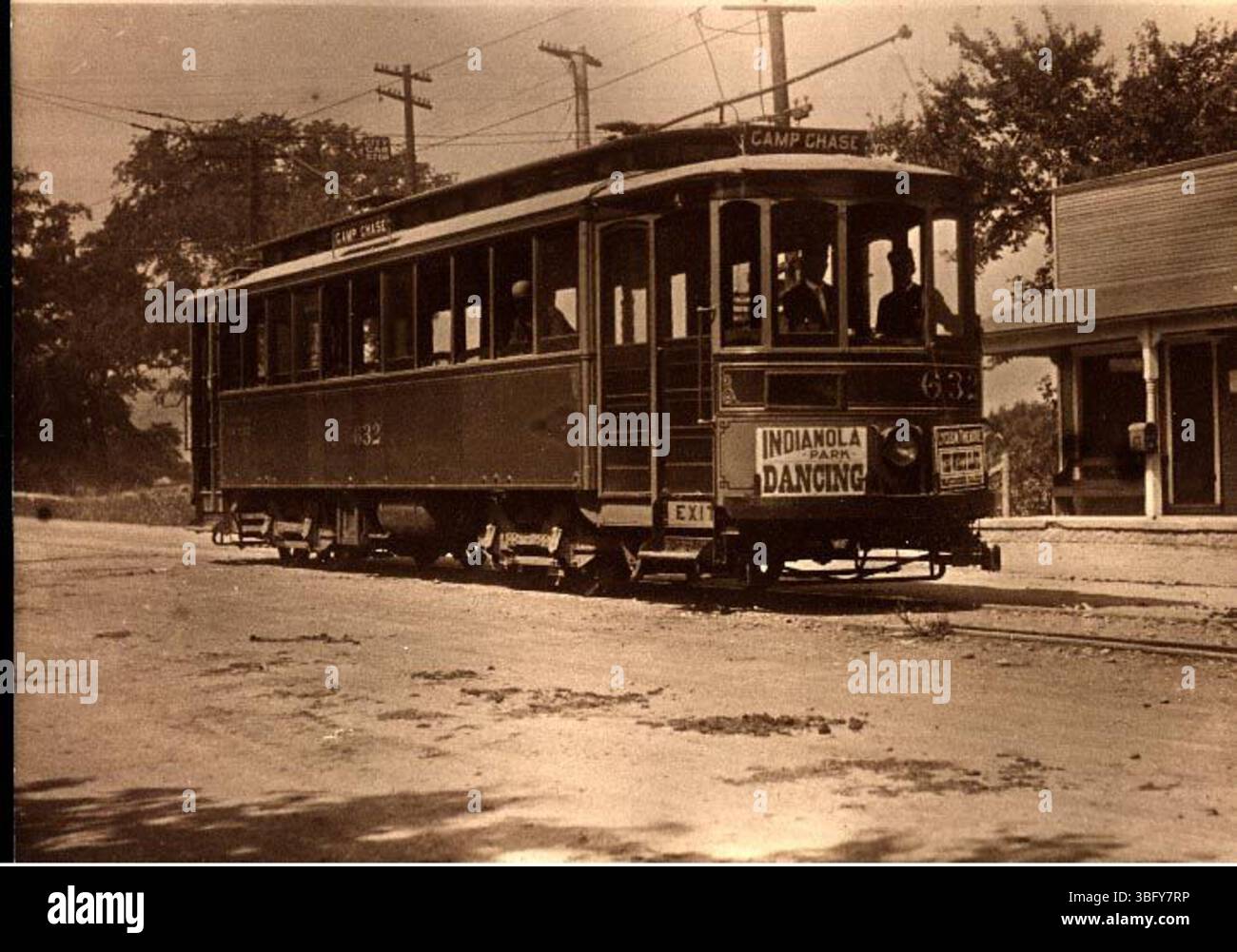 Columbus Railway, Power & Light Company car #632 operates on the Camp ...