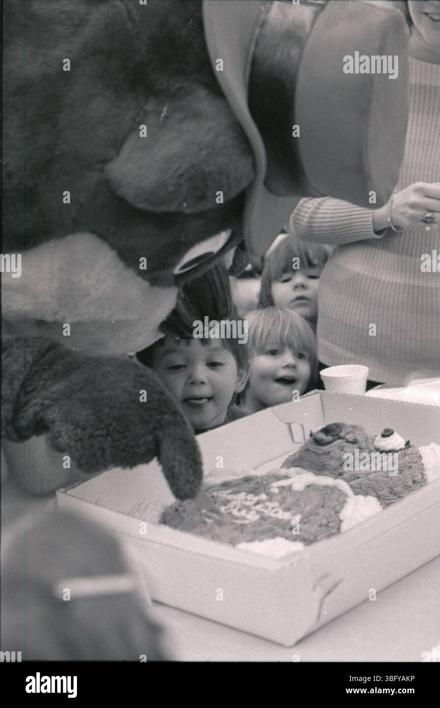 Photos from the 1978 Teddy Bear Day at the Hilltop Branch of the Public ...