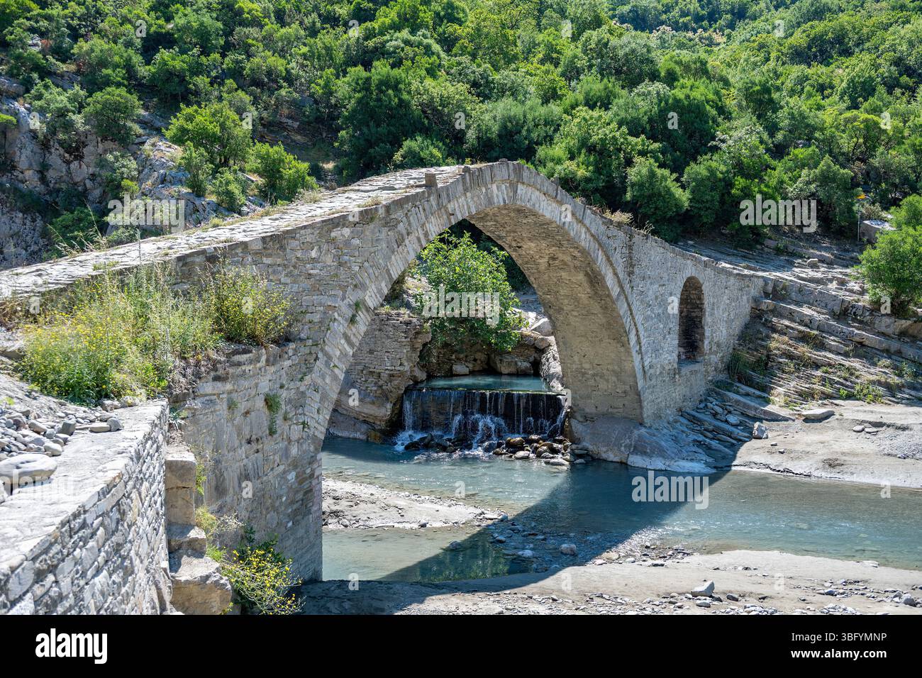 Kadiut bridge hi-res stock photography and images - Alamy