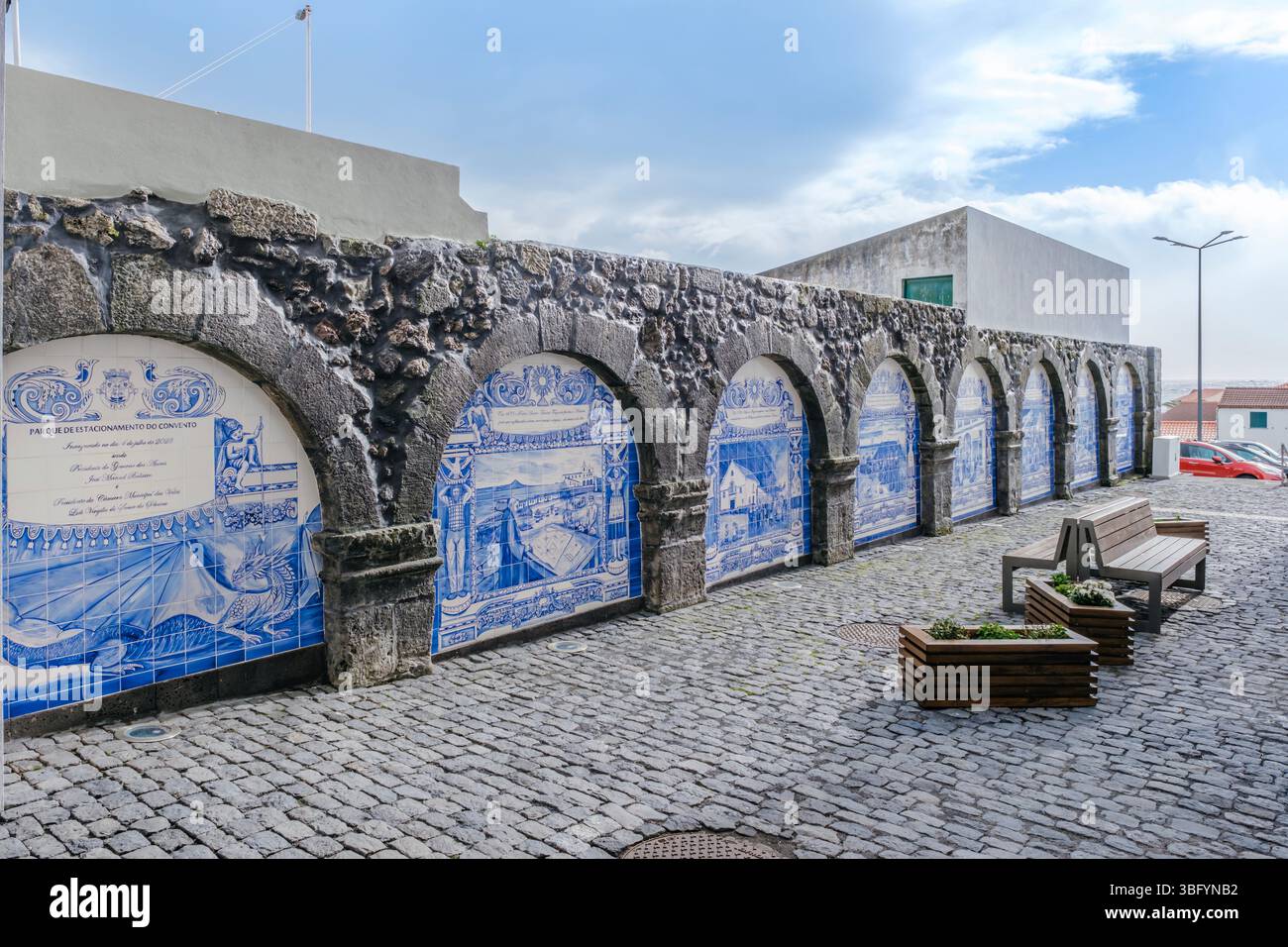 Historic azulejo tile murals hi-res stock photography and images - Alamy