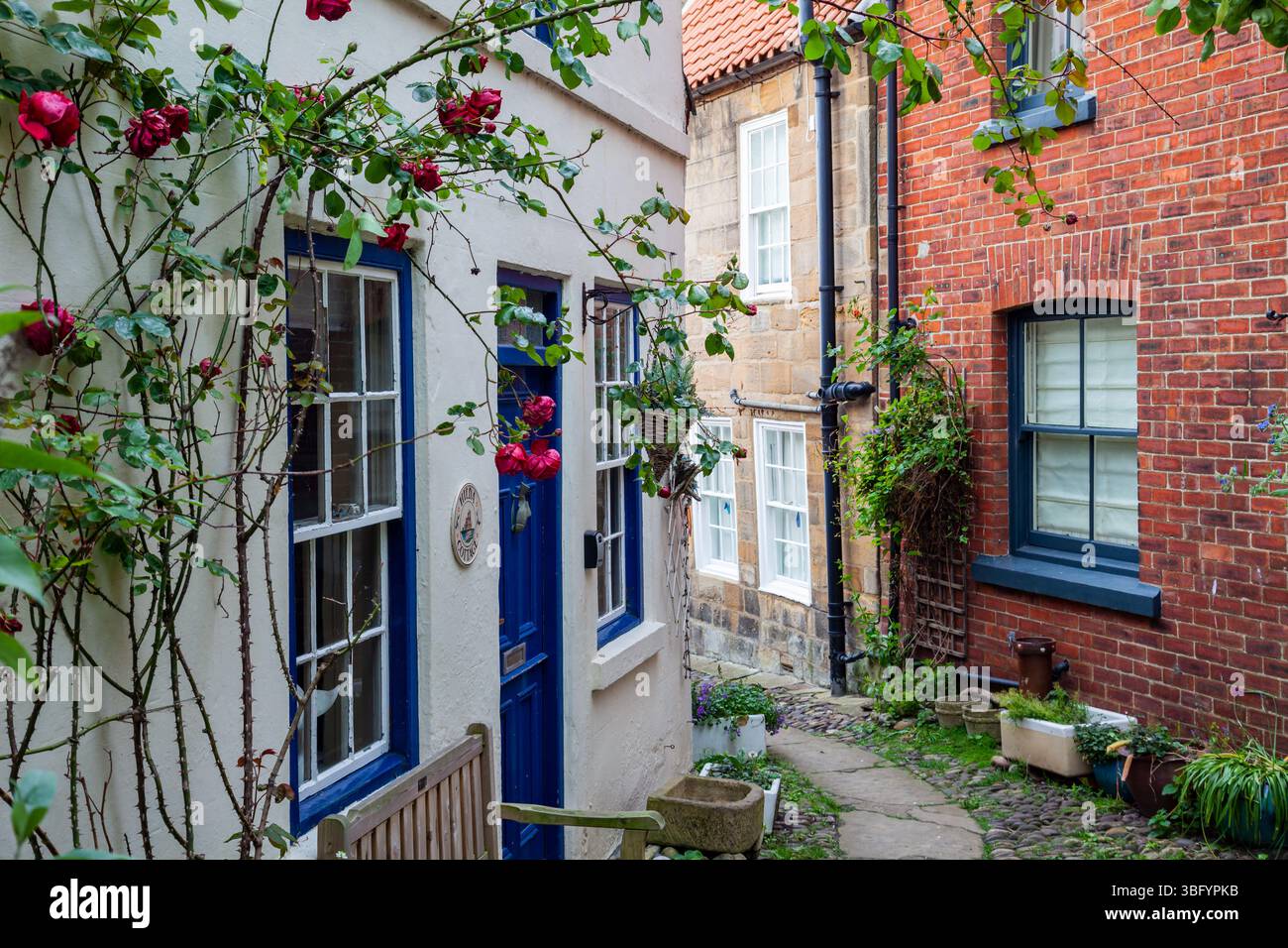 Traditional houses in Robin Hood's Bay fishing village, North Yorkshire ...