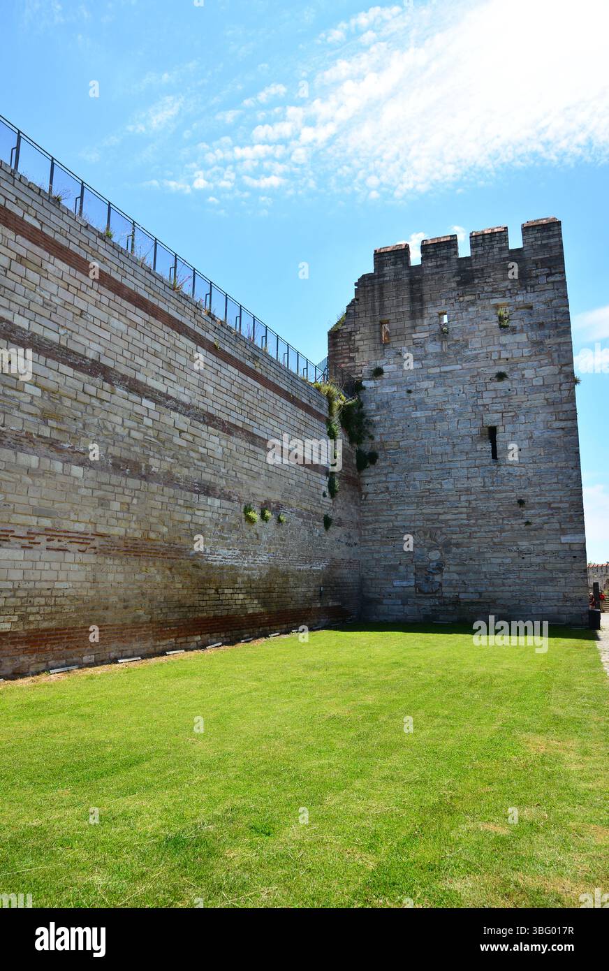 The Istanbul Land Walls, located in Istanbul, Turkey, were built by the ...