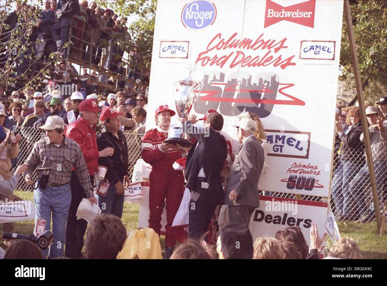 Victory circle hi-res stock photography and images - Alamy