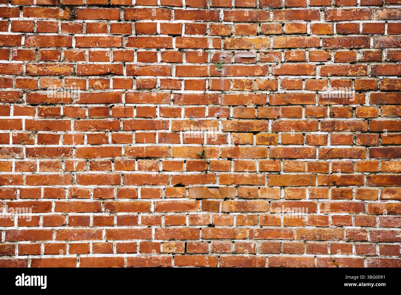 Modern brown brick wall hi-res stock photography and images - Alamy