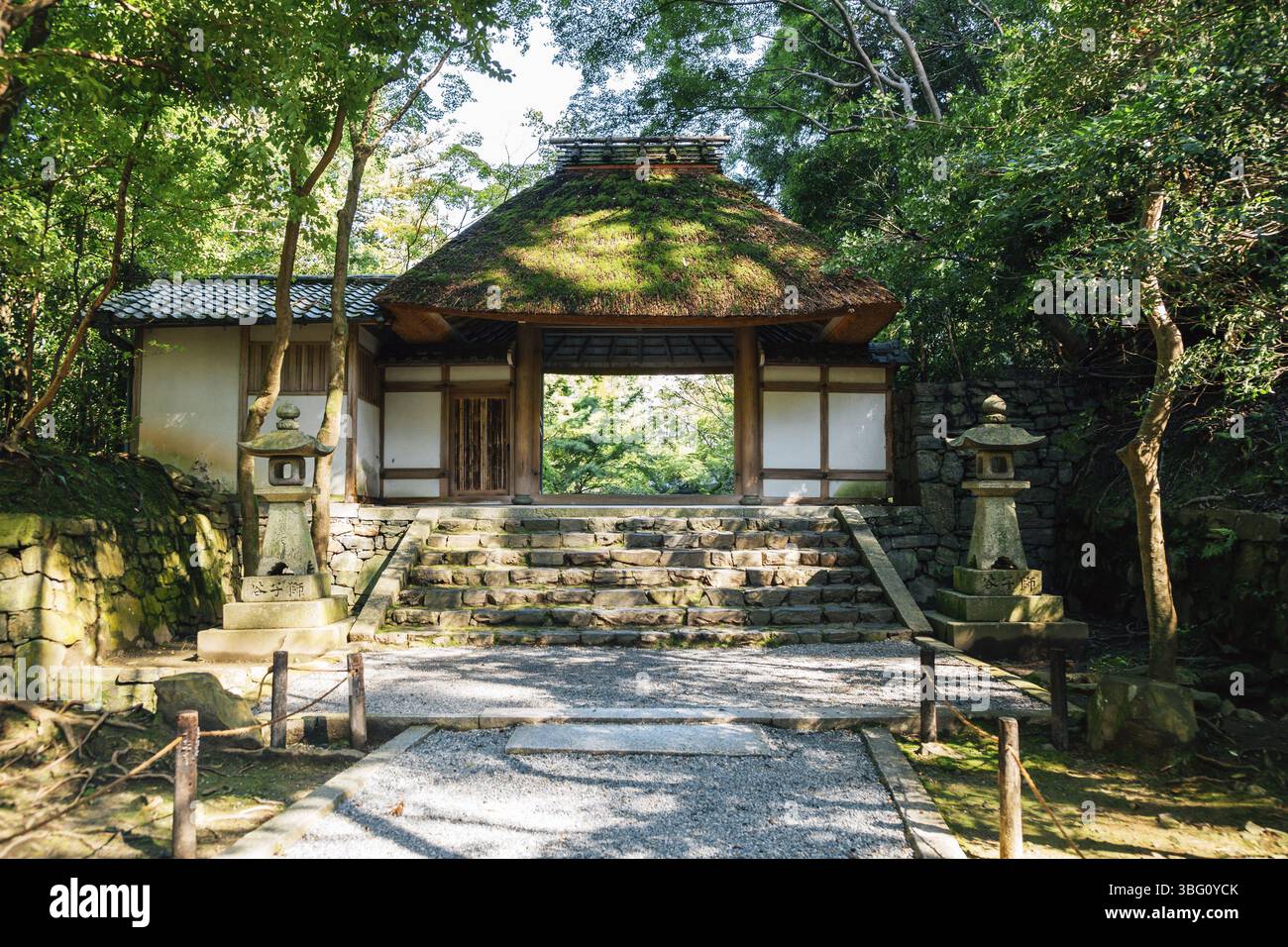 Honen-in Temple traditional architecture in Kyoto, Japan, Asia Stock Photo - Alamy
