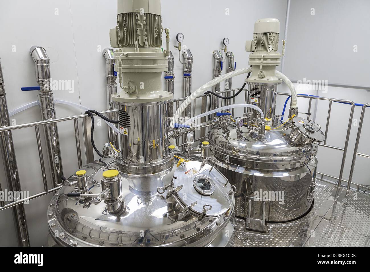 Plant picture, clean room equipment and stainless steel machines Stock ...