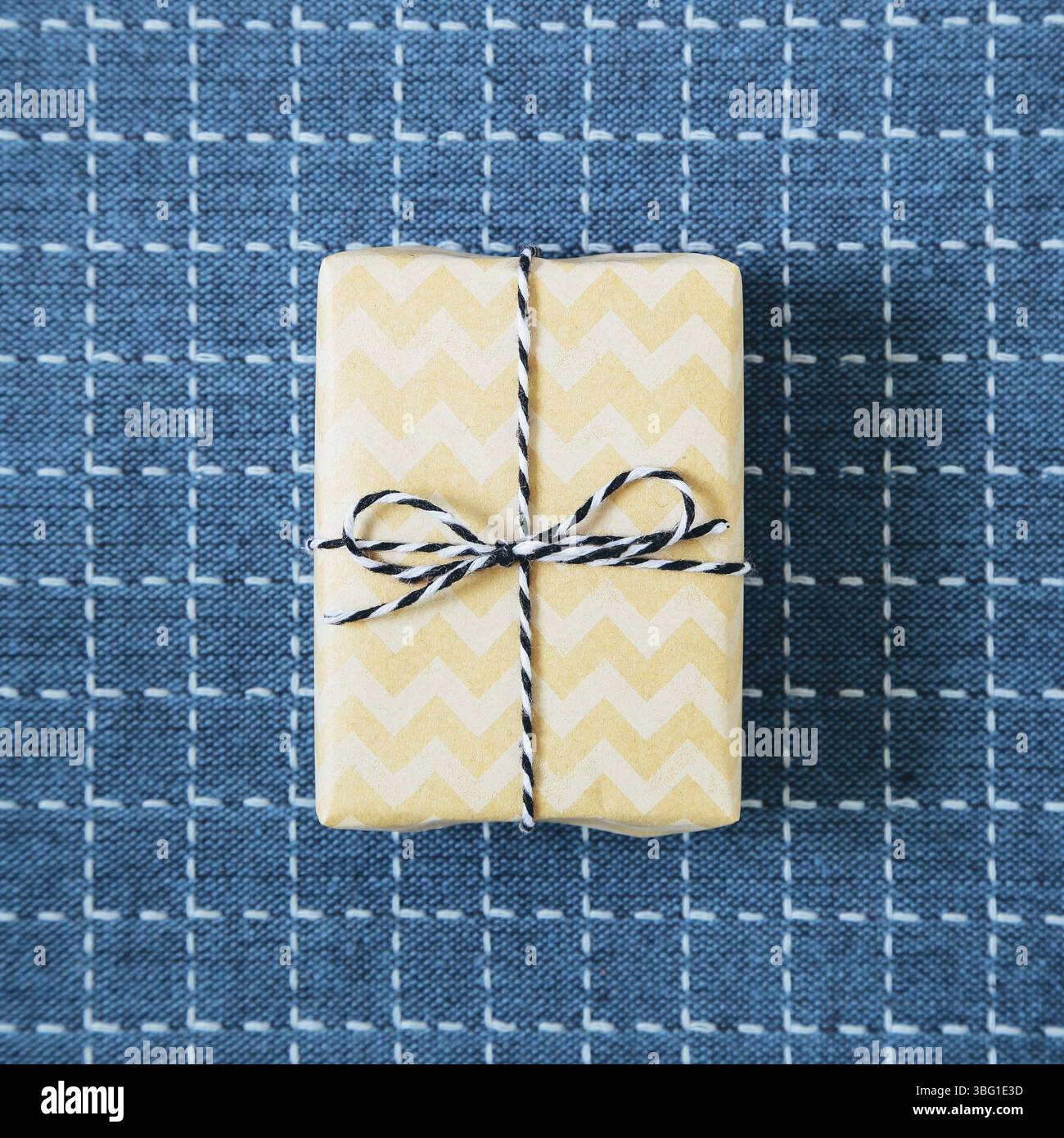 Navy fabric hi-res stock photography and images - Alamy