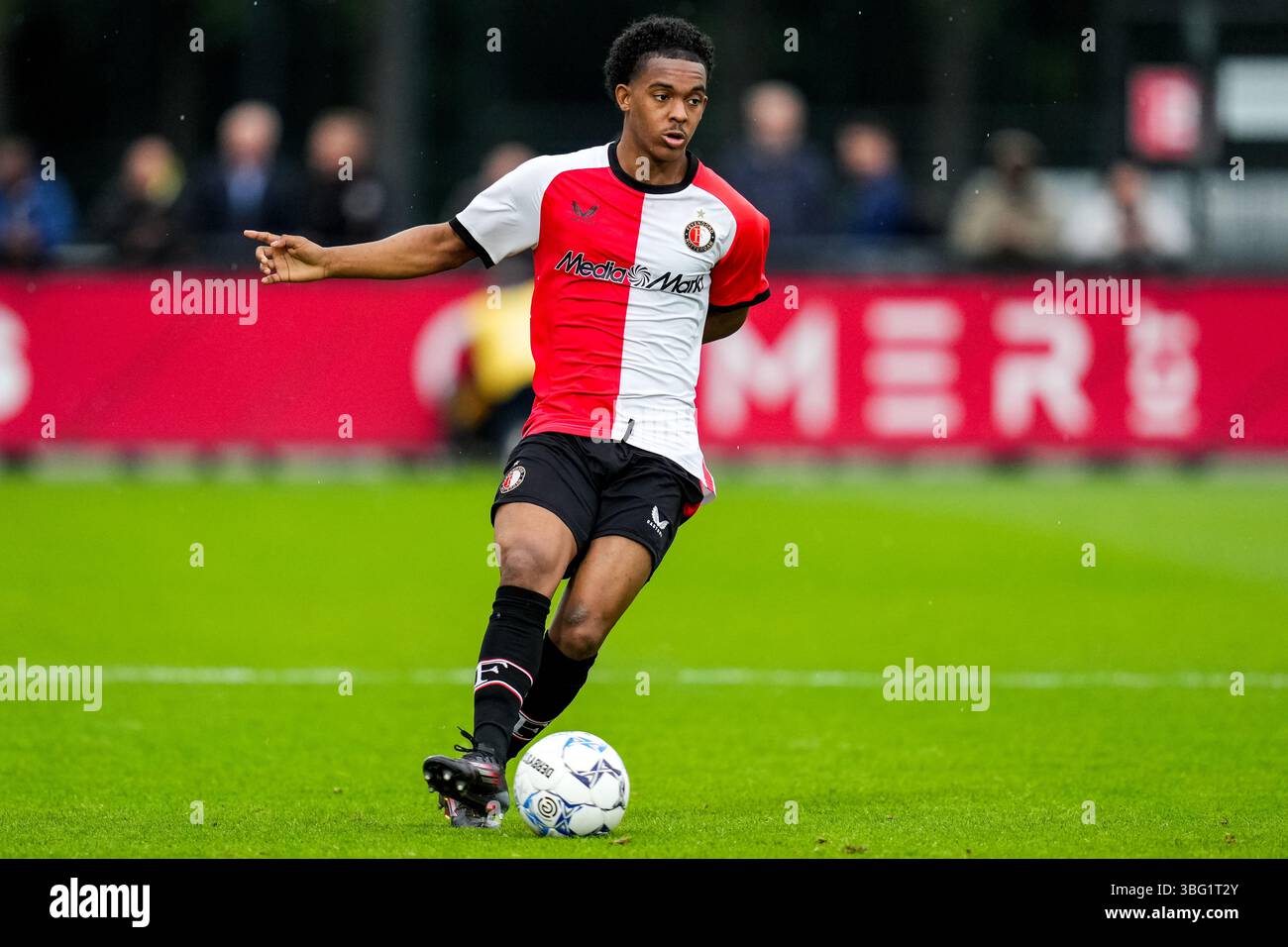 Rotterdam - Feyenoord player Lugene Arnaud passes the ball during first ...
