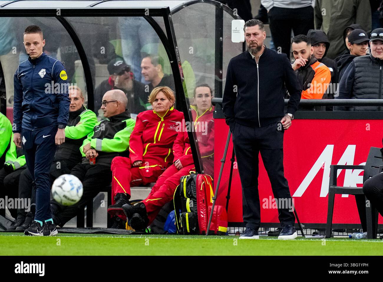 Rotterdam - Feyenoord coach Pascal Bosschaart during first of two ...