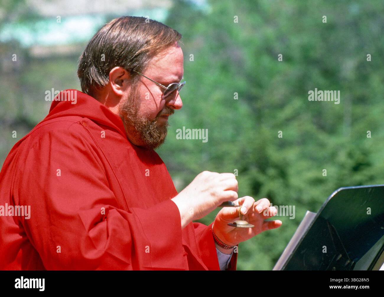 A musician plays finger cymbals (zills) at the 1988 Ohio State ...