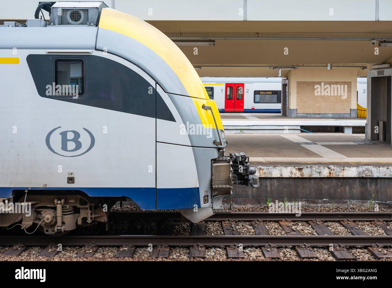 IC train waiting at the platform of the Brussels North railway station ...