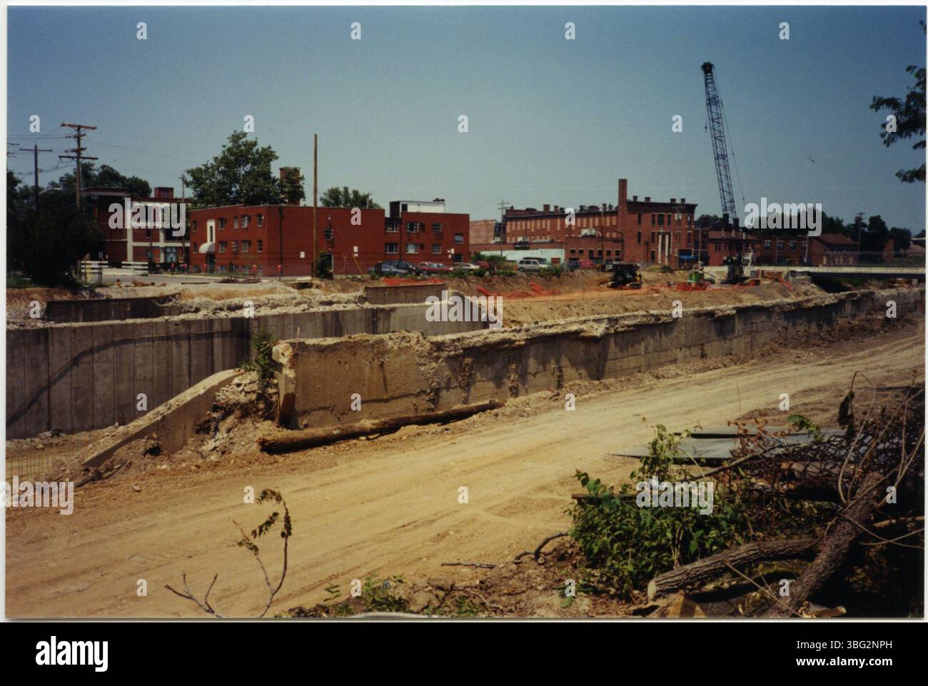 This Photograph From June 23 2002 Shows The Reconstruction Of I 670